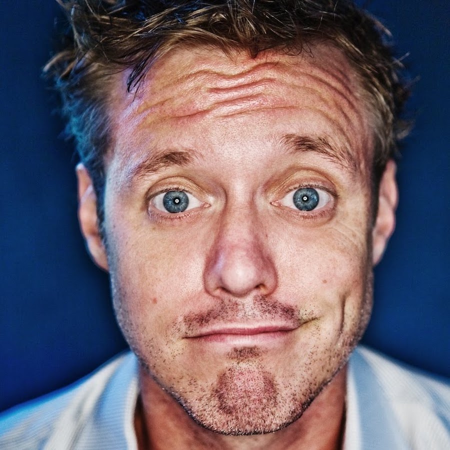 Ze Frank is so bad, he’s good. – Annie Harmon